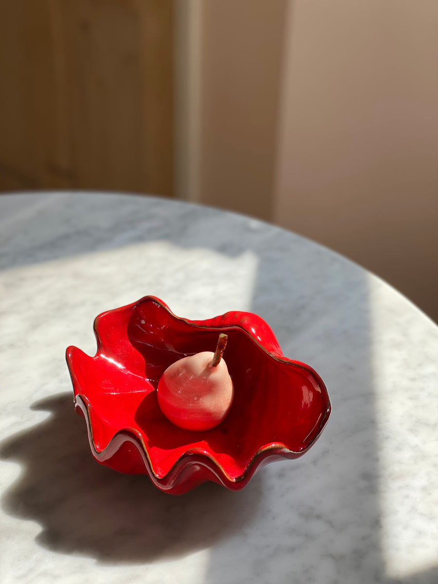 Red Clam Shell Dish – One Off Piece